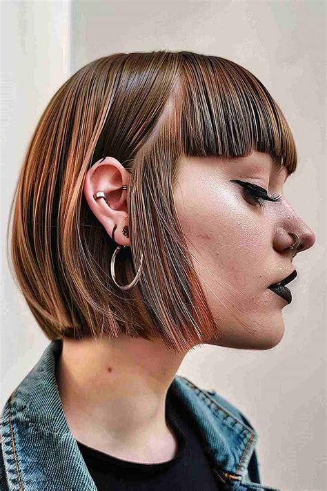 32 Chin Length Bob Hairstyles That Will Stun You In 2022