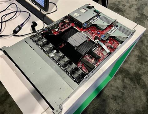 HPE ProLiant RL300 Servers With Ampere Cloud Native Silicon Launched T Blog