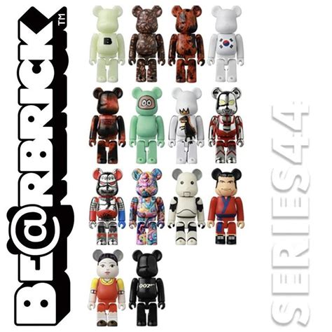 La serie 44 de #bearbrick ya disponible en #fuikaomar , las famosas ...