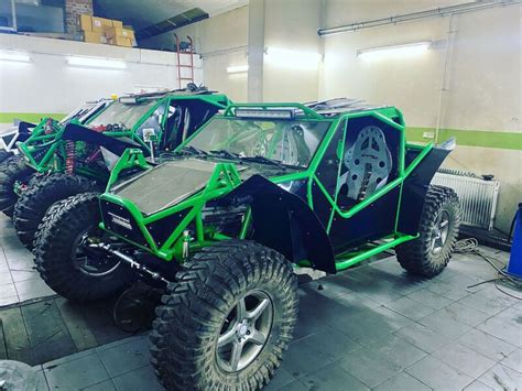 Rock Crawlers Suvs To The Limit