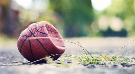 9 Reasons Why Your Balls Might Hurt From Infections To Testicular