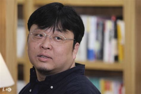 網友曝光：錘子新手機長這樣？ 每日頭條