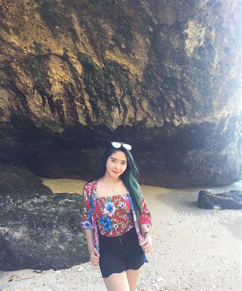 Putri Andani On Instagram Selamat Malam Aku Mau Tau Dong Asal Kota Kalian Dari Mana 😋