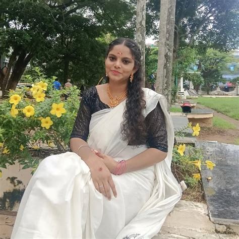 Indulekha Mt Indulekhainduzz • Threads Say More