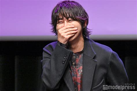 画像3840 浜辺美波、佐野勇斗のギャップ告白 赤楚衛二「猫かぶるのうますぎ」【六人の嘘つきな大学生】 モデルプレス