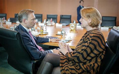 Grüne Lisa Paus blockiert Gesetz von Christian Lindner FDP