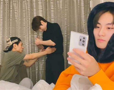 Pin oleh FaNya di Натура Materi pacar Gambar pacar Komik romantis