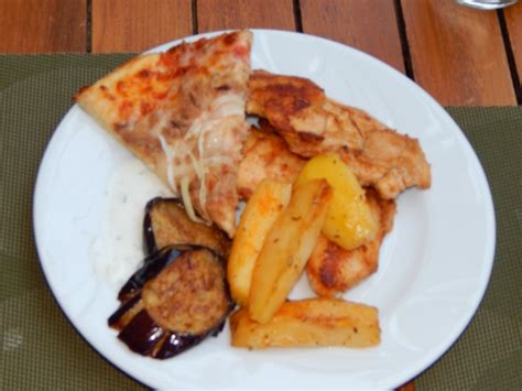 무료 이미지 요리 아침 식사 피자 레스토랑 전통적인 맛있는 단 치즈 배경 아름다운 화이트 먹다 공식 만찬 플레이트 점심 건강한 뜨거운 표