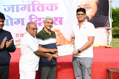 Vikrant Deshmukh On Linkedin Yoga Yogaday Vasudhaivakutumbakam Yogaday Internationaldayofyoga…