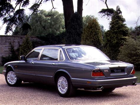 Daimler Six Car Technical Specifications