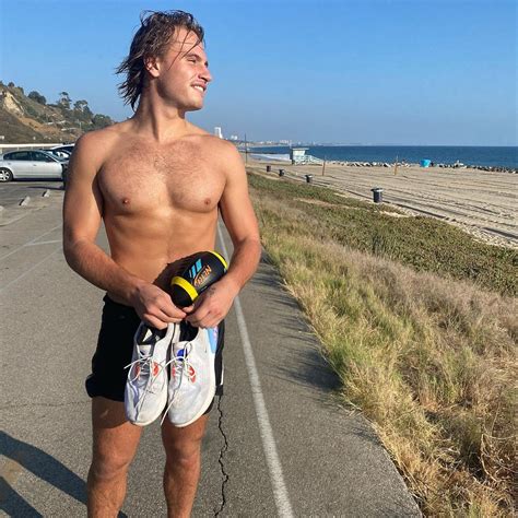 What Was Daniel Mickelsons Cause Of Death The Us Sun