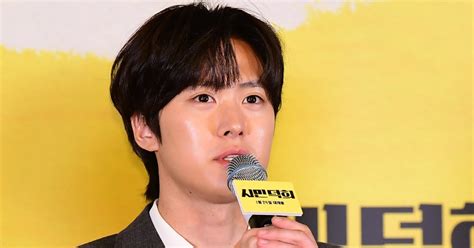 시민덕희 공명 군 입대 전 촬영→제대 후 개봉 통쾌한 영화 자신
