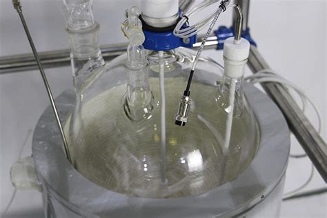 Lab Scale Double Layer Glass Reactor Semi Automatic Durable High Precision