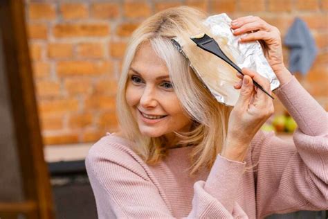 Tips For Coloring Your Hair At Home Blufashion