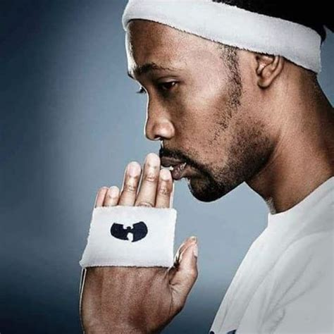 Aaron Levarios Instagram Twitter And Facebook On Idcrawl