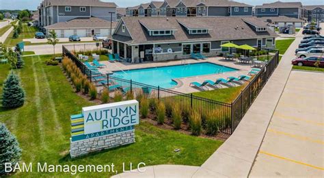Autumn Ridge Apartments Casual Spaces Luxurious Perks 1150 Se