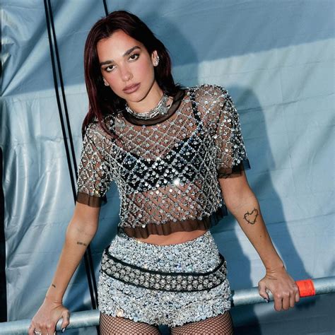 Dua Lipas Latest Festival Fit Was Parts Rockstar Part Flapper