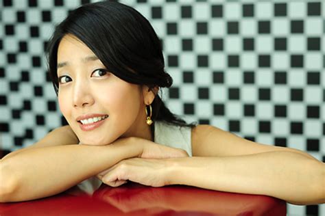 연예계 최고 스타에서은퇴후 광화문서 꽈배기 튀기는 前 여배우