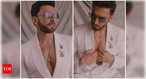Ranveer Singh Blows Kisses Poses For Selfies With Fans As He Attends