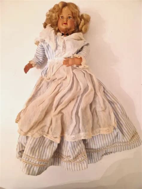 Ancienne Poupee Celluloid Avec Ses Vetements Depoque Eur 3000