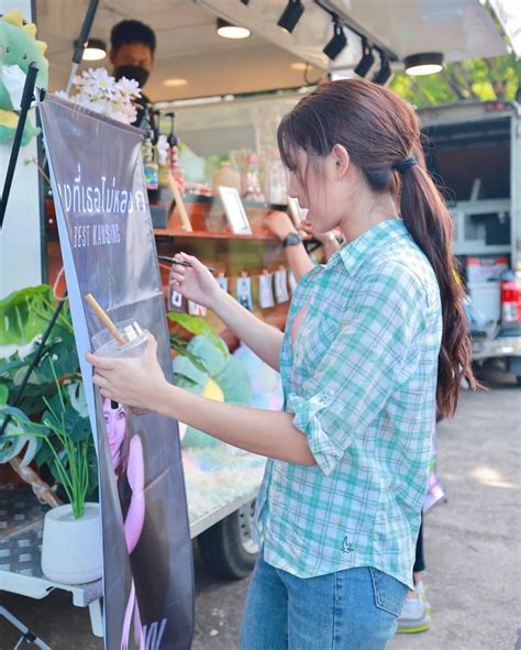 เคมลงตวอกแลว จากรนพป นองป ในวนนน สพระนางในวนน