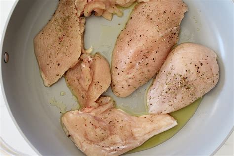 Pesto Chicken Sandwiches 5 Dinners