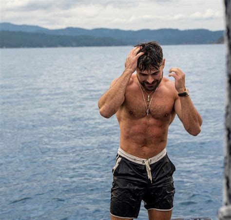 Zac Efron Shirtless Photoshoot