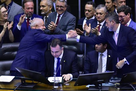 Quem Vai Piscar Primeiro Na Relação Lula Arthur Lira 13022024
