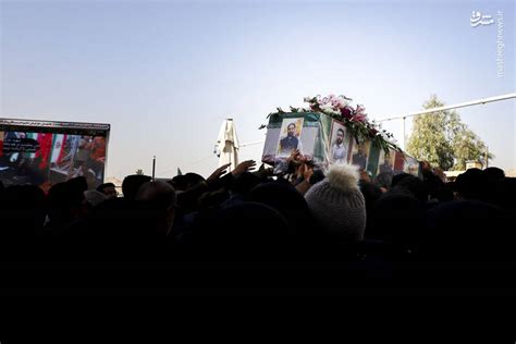 مشرق عکس تشییع شهید عادل رضایی از شهدای انفجار تروریستی کرمان صاحب‌خبر