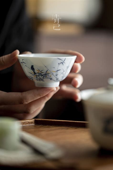 青己 手绘青花主人杯 功夫茶具喜鹊登梅茶杯 陶瓷家用单杯品茗杯 阿里巴巴