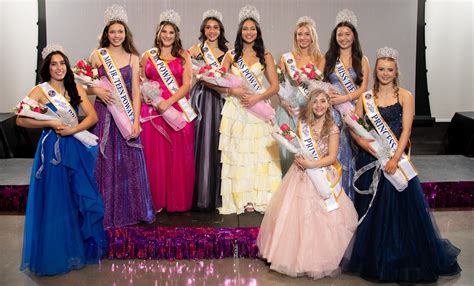 Five Young Women Crowned At Miss Poway Scholarship Pageant San Diego