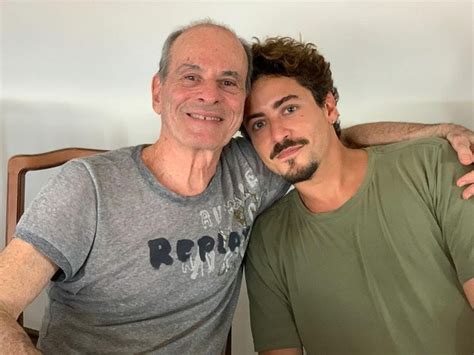 Ney Matogrosso Detalha Término Com Cazuza Retratado Em Filme Cuspiu Em Mim E Dei Um Tapa Na