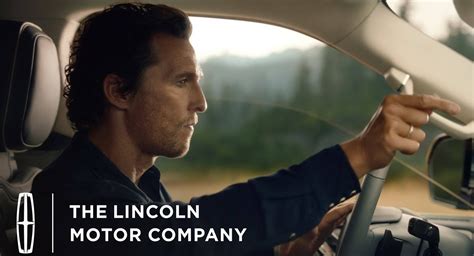 Alright Alright Matthew Mcconaughey Doesnt Say A Word In New 2018
