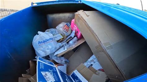 DUMPSTER DIVING NAKAKUHA KAMI NG TREASURE BOX SA DUMPSTER YouTube