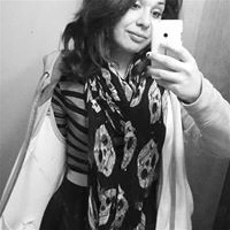 Stream Gabriella Elise 1 Music Listen To Songs Albums Playlists For