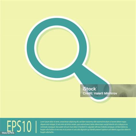 노란색 배경에 고립 된 녹색 돋보기 아이콘입니다 검색 포커스 확대 축소 비즈니스 기호입니다 평면 디자인입니다 벡터 일러스트 0명에 대한 스톡 벡터 아트 및 기타 이미지