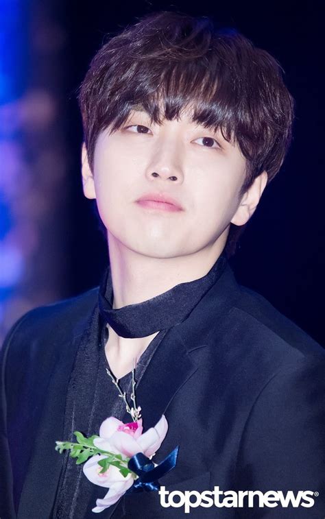 Épinglé Sur 산들 Sandeul