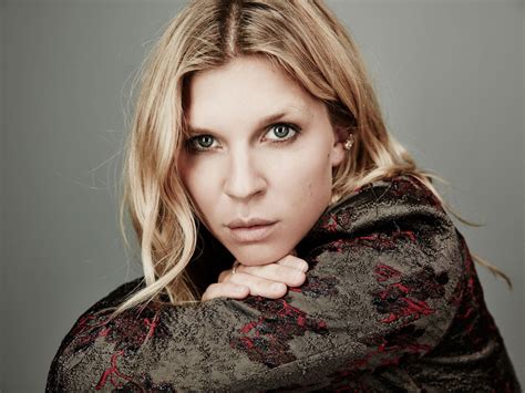 Download Wallpaper Portrait Actress Clemence Poesy Section Girls In