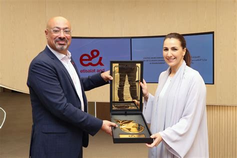 Mariam Almheiri Witnesses The Opening Of New Eand Enterprise Innovation