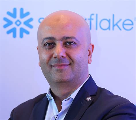 Snowflake Showcases Generative Ai And Llm Solutions At Gitex 2023 Business News