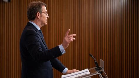 Feijóo dice que Aznar puede venir a Galicia en campaña cuando