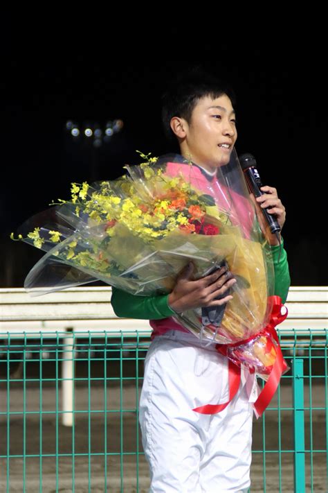 がんばれ！ホッカイドウ競馬 On Twitter デビュー2年目の 小沢大仁 騎手は「素直にホッとした。ずっと乗せて下さった日下部オー