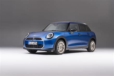 F65 Mini Cooper 5 Door Launched Autoapp