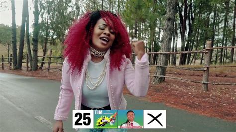 Marc Ravalomanana HIRA FANEVA Clips Officiel YouTube