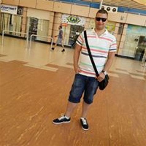 Stream Mohamed Hawas Music Listen To Songs Albums Playlists For
