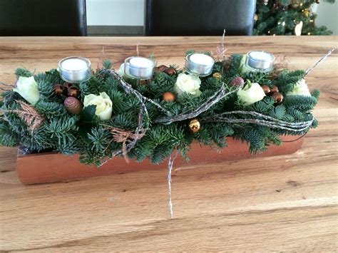 Tafelstuk Voor Kerst Gemaakt Bij Annie Huttener Kerst Tafelstukken Zelfgemaakt