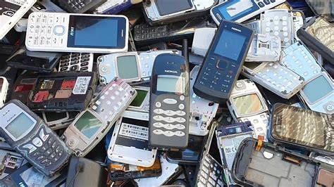 What Happened To Nokia The Untold Story Of Nokias Collapse Explained