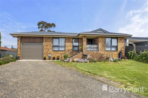 6 Coobah Court Maryborough Vic 3465 Domain