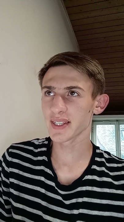Фіолетовий 😂 Вайн Youtube