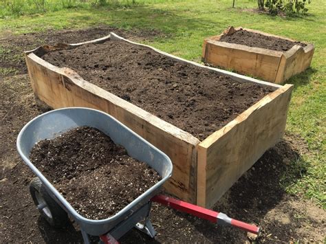 Cedar Gardens Soil Mixes And Amendments The Worm Farm Portland